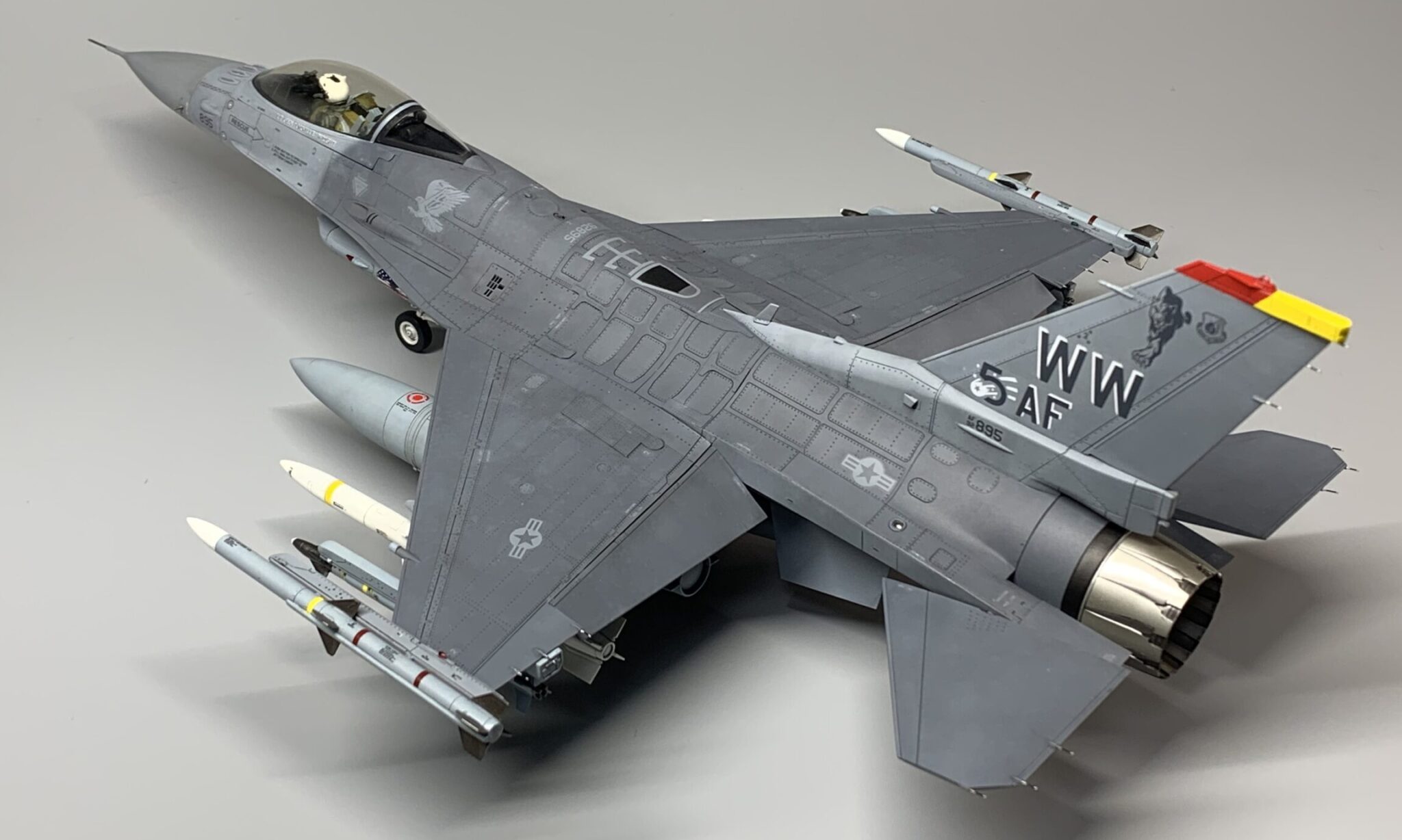 タミヤ 1/48 F-16CJ ファイティングファルコン | JUNSANのミニチュア航空博物館